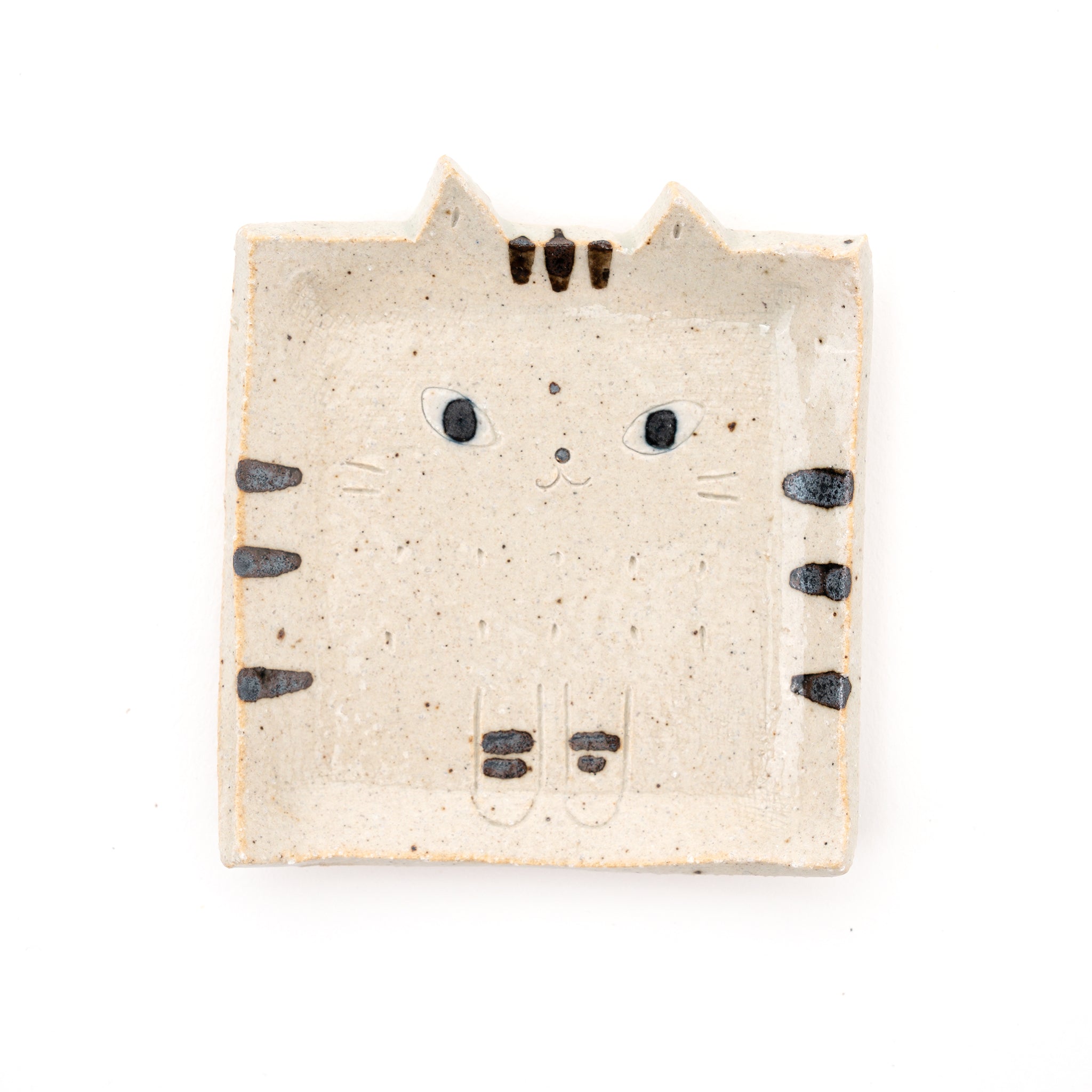 HANDMADE SMALL SQUARE CAT PLATE - off white – Great Zakka