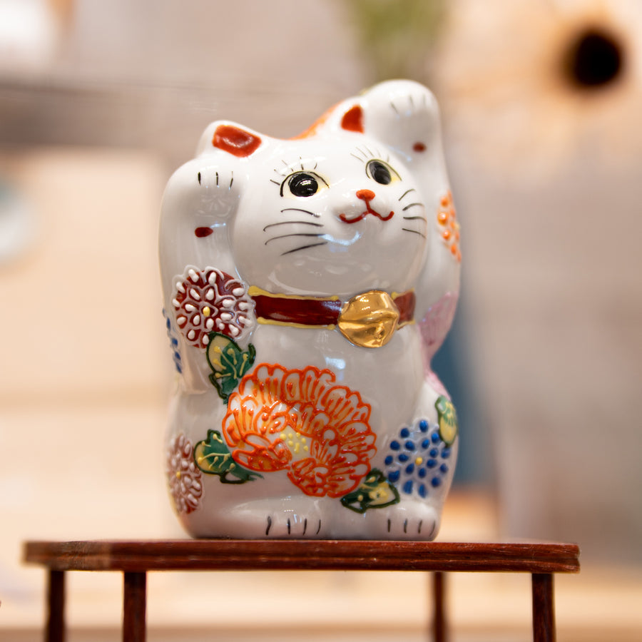 Japanese Lucky Cat – Maneki Neko Figurines | Great Zakka