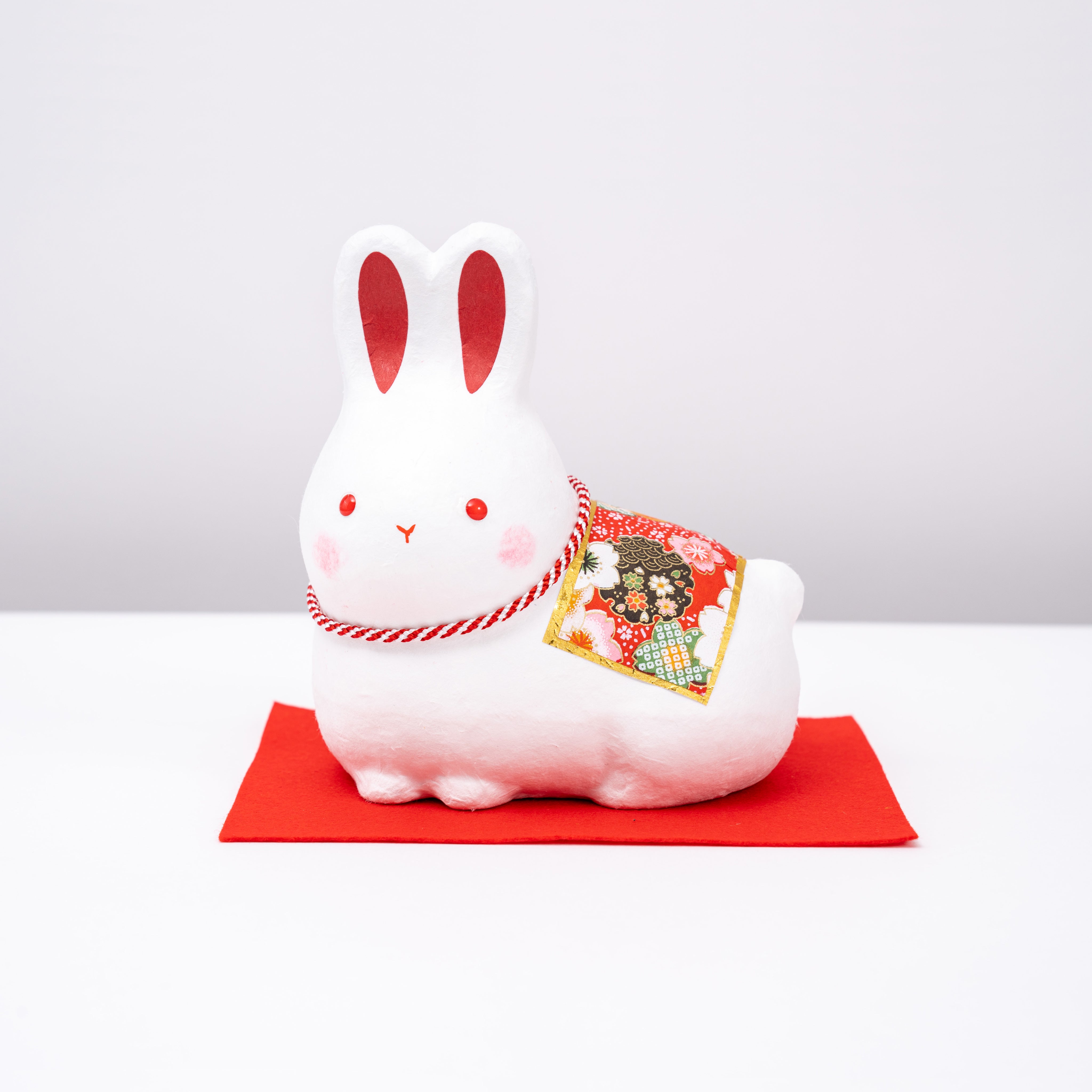 Handcrafted Adorable Chigiri Rabbit Figure - R285 – Great Zakka